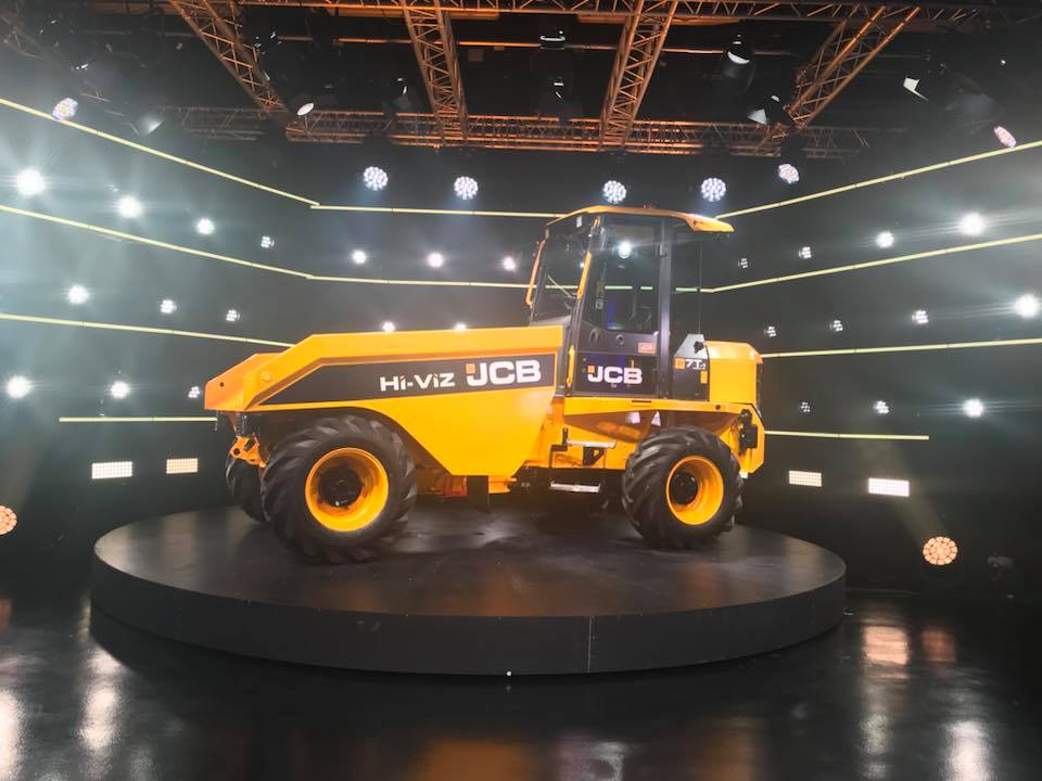 JCB Hi-Viz FTD launch - Tonic Construction